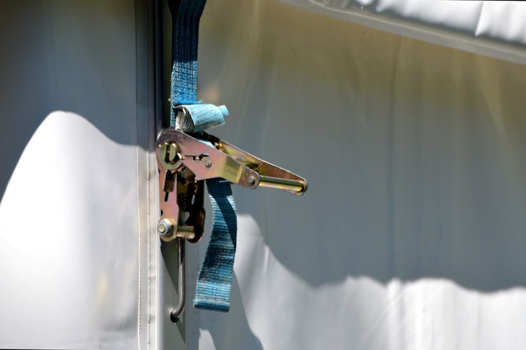 Best Uses of Cargo Tie Downs, Ratchet Straps and Slings - MISC Products